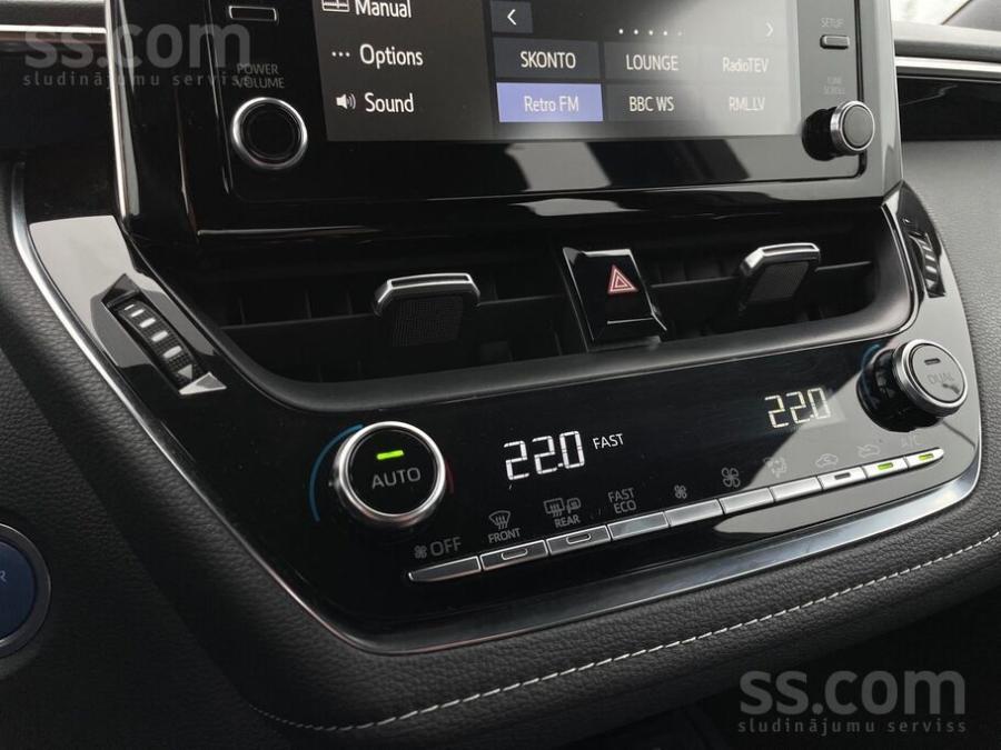 Balts Toyota Corolla 2022 Rīga, ar dzinēja tilpumu 1.80 L un nobraukumu 54 tūkst. km par 18590 €, foto 28 vietnē AUTOMOTO.COM.LV