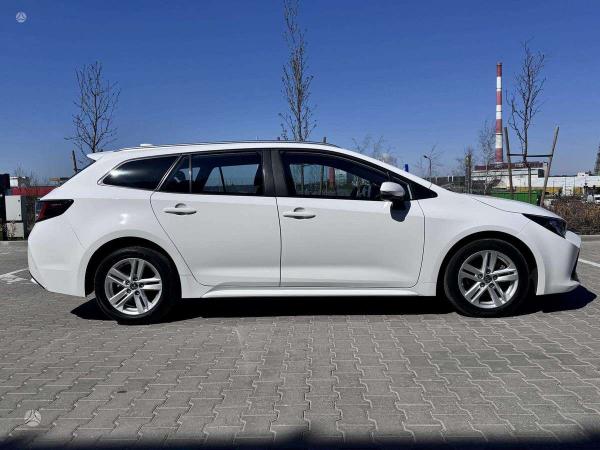 Balts Toyota Corolla 2022 Viļņa, ar dzinēja tilpumu 1.80 L un nobraukumu 198 tūkst. km par 13950 €, foto 7 vietnē AUTOMOTO.COM.LV