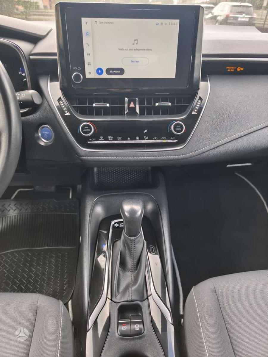 Balts Toyota Corolla 2022 Šauļi, ar dzinēja tilpumu 1.80 L un nobraukumu 43 tūkst. km par 16400 €, foto 13 vietnē AUTOMOTO.COM.LV