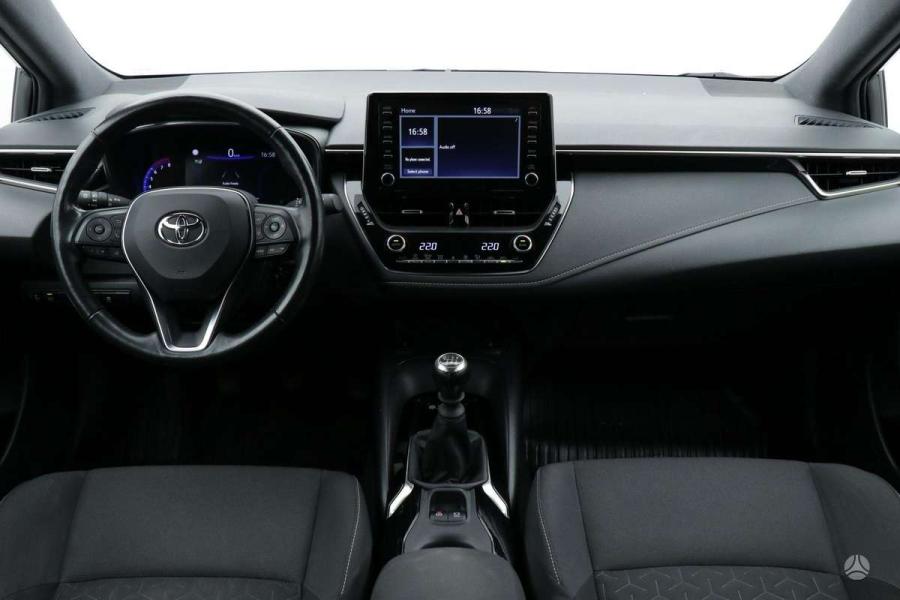 Balts Toyota Corolla 2022 Viļņa, ar dzinēja tilpumu 1.20 L un nobraukumu 143 tūkst. km par 13900 €, foto 8 vietnē AUTOMOTO.COM.LV