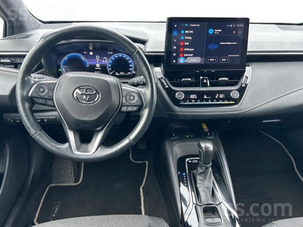 Balts Toyota Corolla 2023 Rīga, ar dzinēja tilpumu 1.80 L un nobraukumu 51 tūkst. km par 21990 €, foto 9 vietnē AUTOMOTO.COM.LV