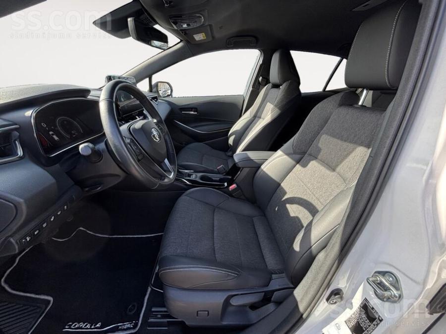 Balts Toyota Corolla 2023 Rīga, ar dzinēja tilpumu 1.80 L un nobraukumu 34 tūkst. km par 23500 €, foto 11 vietnē AUTOMOTO.COM.LV