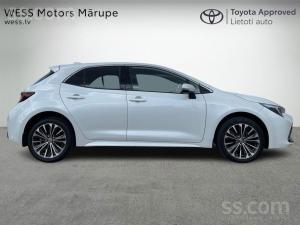 White Toyota Corolla 2023 in Riga, with an engine capacity of 1.80 L and mileage of 56 thousand km for 22990 €, photo 17 on AUTOMOTO.COM.LV