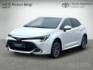 Белый Тойота Королла 2023 в Рига, объемом двигателя 1.80 л и пробегом 51 тыс. км за 21490 €, фото  на AUTOMOTO.COM.LV