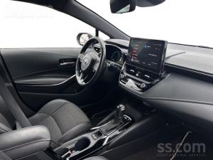 Balts Toyota Corolla 2023 Rīga, ar dzinēja tilpumu 1.80 L un nobraukumu 51 tūkst. km par 21490 €, foto 7 vietnē AUTOMOTO.COM.LV
