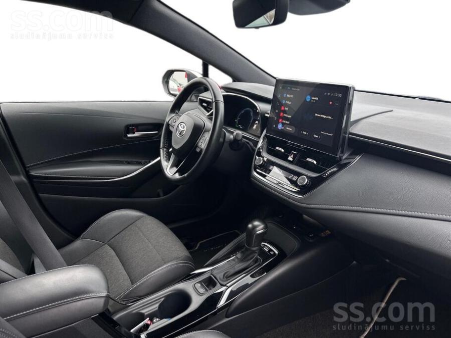 Balts Toyota Corolla 2023 Rīga, ar dzinēja tilpumu 1.80 L un nobraukumu 51 tūkst. km par 21490 €, foto 7 vietnē AUTOMOTO.COM.LV