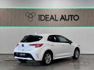 White Toyota Corolla 2023 in Tallinn, with an engine capacity of 1.80 L and mileage of 13 thousand km for 20990 €, photo 6 on AUTOMOTO.COM.LV