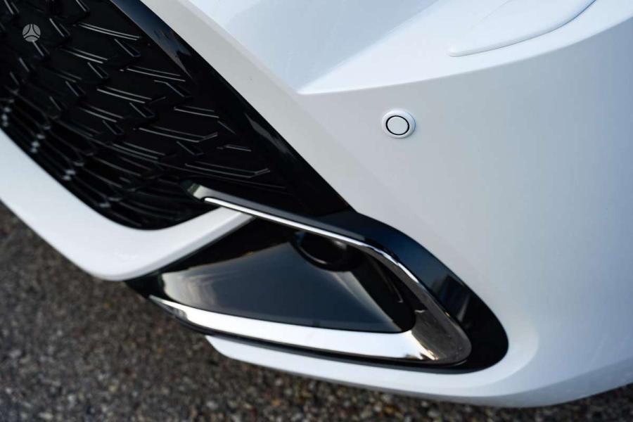 Balts Toyota Corolla 2023 Kauņa, ar dzinēja tilpumu 1.80 L un nobraukumu 53 tūkst. km par 21900 €, foto 25 vietnē AUTOMOTO.COM.LV