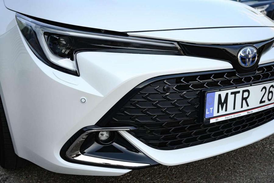 Balts Toyota Corolla 2023 Kauņa, ar dzinēja tilpumu 1.80 L un nobraukumu 53 tūkst. km par 21900 €, foto 40 vietnē AUTOMOTO.COM.LV