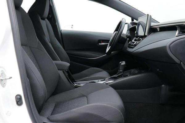 Balts Toyota Corolla 2023 Viļņa, ar dzinēja tilpumu 1.80 L un nobraukumu 77 tūkst. km par 22900 €, foto 9 vietnē AUTOMOTO.COM.LV