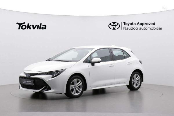 White Toyota Corolla 2023 in Vilnius, with an engine capacity of 1.80 L and mileage of 77 thousand km for 22900 €, photo 1 on AUTOMOTO.COM.LV