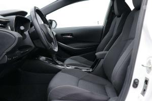 Balts Toyota Corolla 2023 Viļņa, ar dzinēja tilpumu 1.80 L un nobraukumu 77 tūkst. km par 22900 €, foto 13 vietnē AUTOMOTO.COM.LV