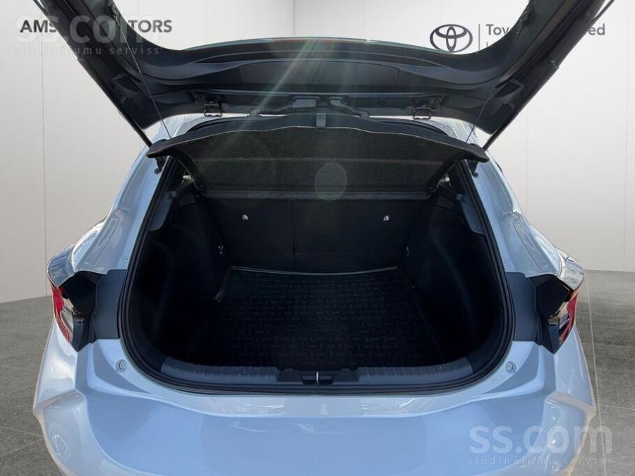 Balts Toyota Corolla 2023 Rīga, ar dzinēja tilpumu 1.80 L un nobraukumu 61 tūkst. km par 22500 €, foto 11 vietnē AUTOMOTO.COM.LV