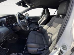 Balts Toyota Corolla 2023 Rīga, ar dzinēja tilpumu 1.80 L un nobraukumu 61 tūkst. km par 22500 €, foto 12 vietnē AUTOMOTO.COM.LV