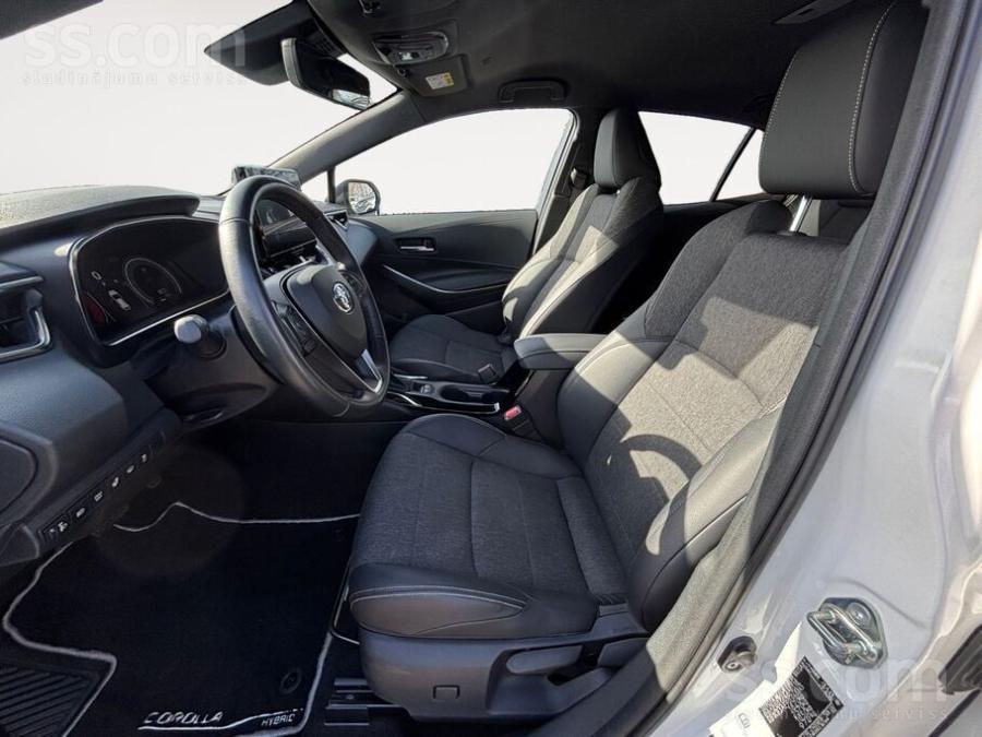 Balts Toyota Corolla 2023 Rīga, ar dzinēja tilpumu 1.80 L un nobraukumu 61 tūkst. km par 22500 €, foto 12 vietnē AUTOMOTO.COM.LV