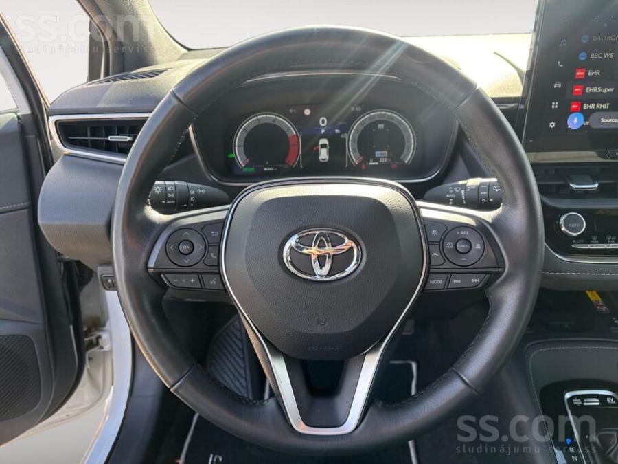 Balts Toyota Corolla 2023 Rīga, ar dzinēja tilpumu 1.80 L un nobraukumu 61 tūkst. km par 22500 €, foto 13 vietnē AUTOMOTO.COM.LV