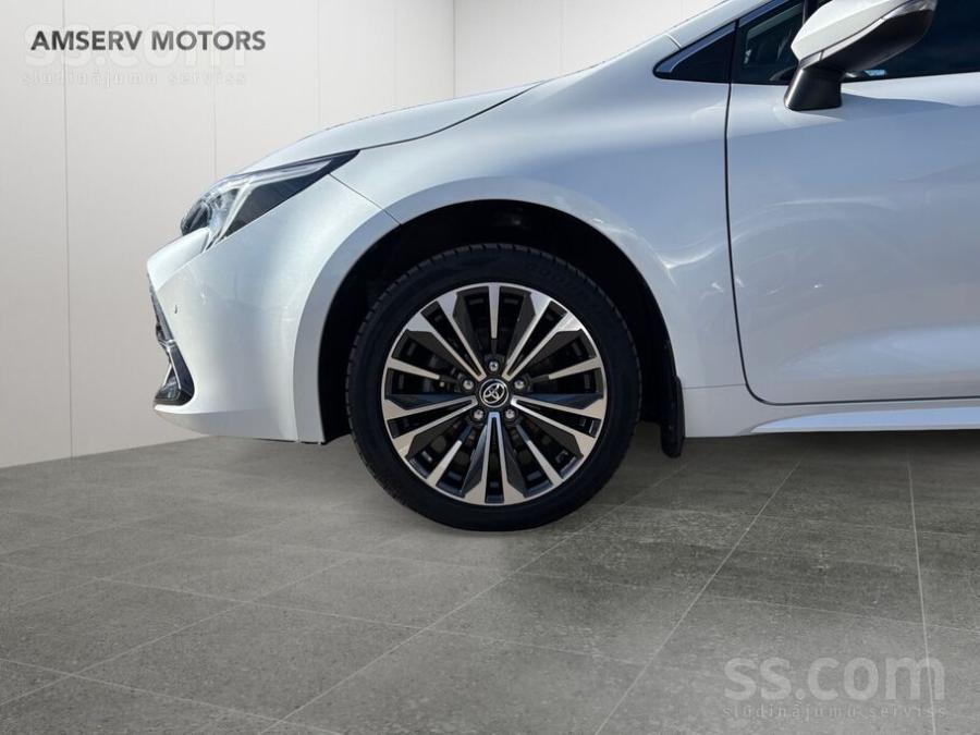 Balts Toyota Corolla 2023 Rīga, ar dzinēja tilpumu 1.80 L un nobraukumu 61 tūkst. km par 22500 €, foto 16 vietnē AUTOMOTO.COM.LV