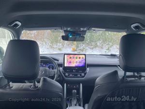 Balts Toyota Corolla 2024 Tallina, ar dzinēja tilpumu 2.00 L un nobraukumu 35 tūkst. km par 34500 €, foto 7 vietnē AUTOMOTO.COM.LV