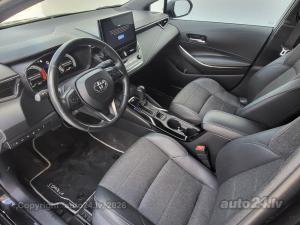 Balts Toyota Corolla 2026 Tallina, ar dzinēja tilpumu 1.80 L un nobraukumu 53 tūkst. km par 19895 €, foto 16 vietnē AUTOMOTO.COM.LV