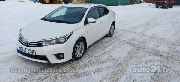 Balts Toyota Corolla 2014 Tallina, ar dzinēja tilpumu 1.60 L un nobraukumu 164 tūkst. km par 10400 €, foto 1 vietnē AUTOMOTO.COM.LV