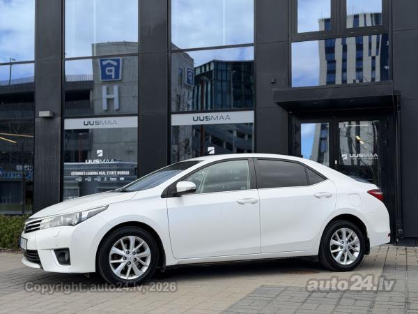 White Toyota Corolla 2014 in Tallinn, with an engine capacity of 1.60 L and mileage of 127 thousand km for 9200 €, photo 2 on AUTOMOTO.COM.LV