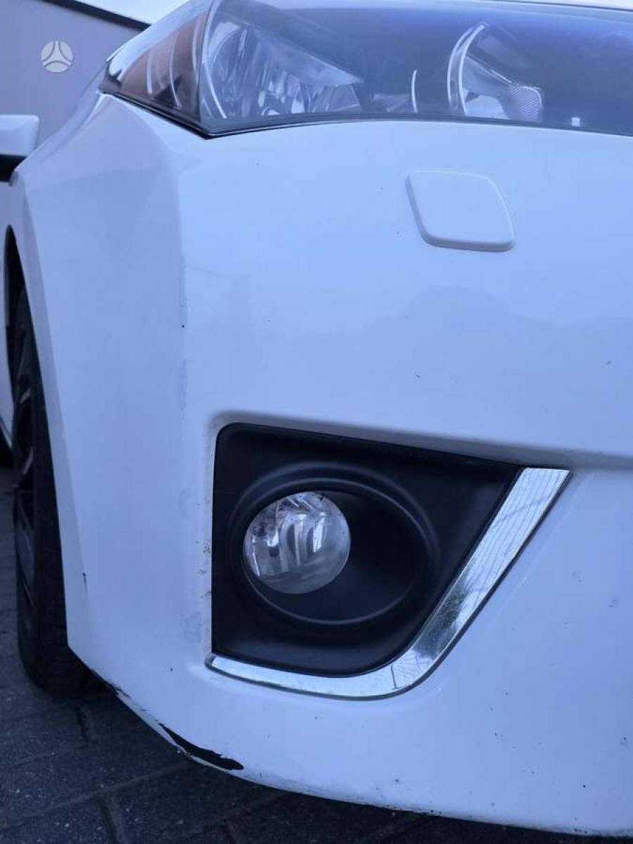 Balts Toyota Corolla 2014 Viļņa, ar dzinēja tilpumu 1.60 L un nobraukumu 201 tūkst. km par 6900 €, foto 22 vietnē AUTOMOTO.COM.LV