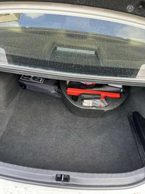 Balts Toyota Corolla 2014 Viļņa, ar dzinēja tilpumu 1.60 L un nobraukumu 201 tūkst. km par 6900 €, foto 34 vietnē AUTOMOTO.COM.LV