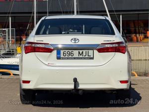 Balts Toyota Corolla 2014 Tallina, ar dzinēja tilpumu 1.60 L un nobraukumu 124 tūkst. km par 8490 €, foto 10 vietnē AUTOMOTO.COM.LV