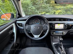 Balts Toyota Corolla 2014 Tallina, ar dzinēja tilpumu 1.60 L un nobraukumu 124 tūkst. km par 8490 €, foto 14 vietnē AUTOMOTO.COM.LV