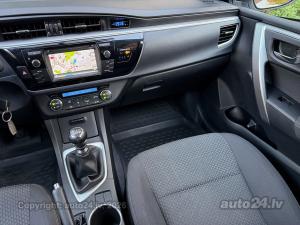Balts Toyota Corolla 2014 Tallina, ar dzinēja tilpumu 1.60 L un nobraukumu 124 tūkst. km par 8490 €, foto 22 vietnē AUTOMOTO.COM.LV