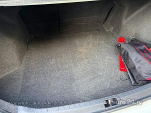 Balts Toyota Corolla 2014 Tallina, ar dzinēja tilpumu 1.60 L un nobraukumu 124 tūkst. km par 8490 €, foto 29 vietnē AUTOMOTO.COM.LV