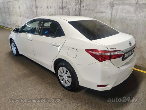 Тойота Королла 2014 в Таллин на AUTOMOTO.COM.LV Белый Тойота Королла 2014 в Таллин, объемом двигателя 1.40 л и пробегом 218 тыс. км за 5995 €, фото 3 на AUTOMOTO.COM.LV