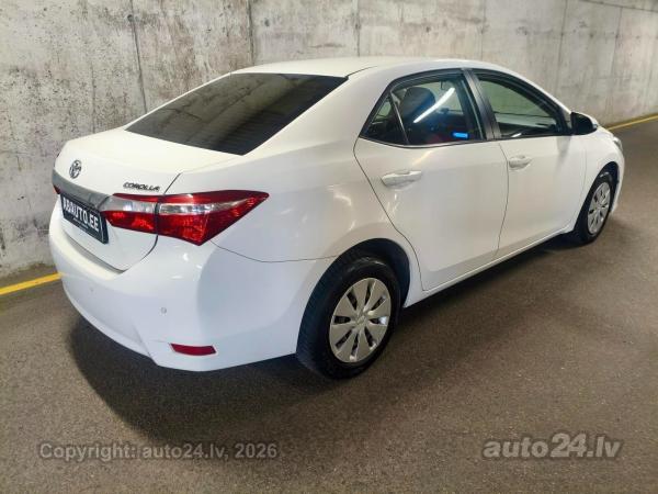 Тойота Королла 2014 в Таллин на AUTOMOTO.COM.LV Белый Тойота Королла 2014 в Таллин, объемом двигателя 1.40 л и пробегом 218 тыс. км за 5995 €, фото 5 на AUTOMOTO.COM.LV