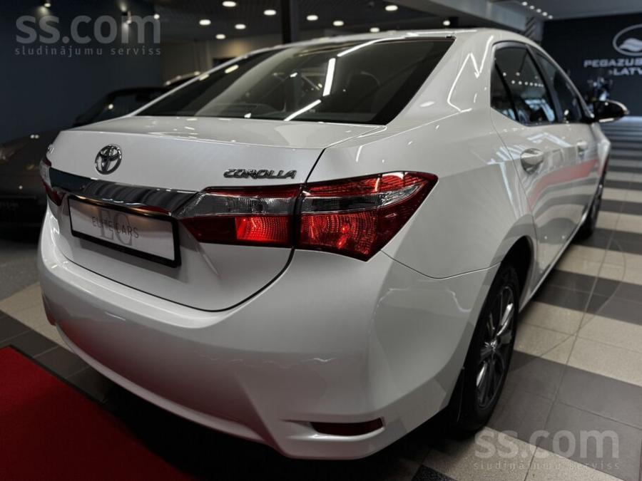 White Toyota Corolla 2016 in Riga, with an engine capacity of 1.60 L and mileage of 134 thousand km for 22490 €, photo 22 on AUTOMOTO.COM.LV