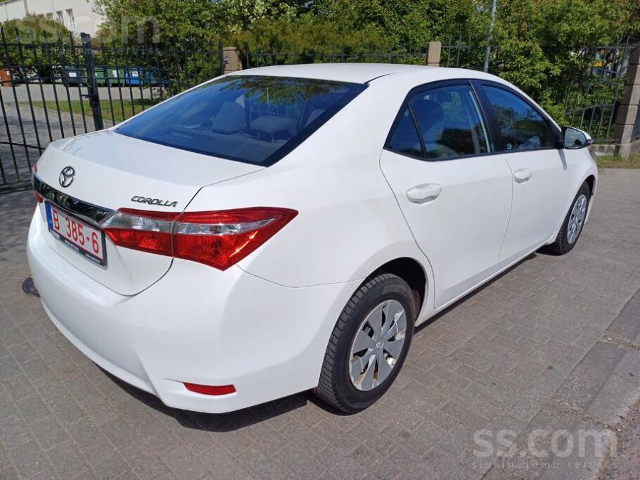 Balts Toyota Corolla 2017 Rīga, ar dzinēja tilpumu 1.40 L un nobraukumu 177 tūkst. km par 6300 €, foto 5 vietnē AUTOMOTO.COM.LV