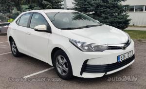 White Toyota Corolla 2017 in Tallinn, with an engine capacity of 1.60 L and mileage of 282 thousand km for 6990 €, photo 4 on AUTOMOTO.COM.LV
