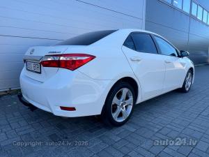 Balts Toyota Corolla 2017 Kuresāre, ar dzinēja tilpumu 1.60 L un nobraukumu 141 tūkst. km par 8990 €, foto 7 vietnē AUTOMOTO.COM.LV