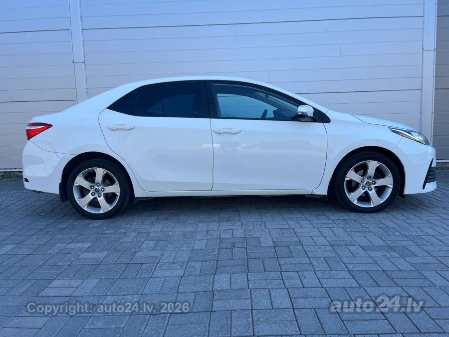 Balts Toyota Corolla 2017 Kuresāre, ar dzinēja tilpumu 1.60 L un nobraukumu 141 tūkst. km par 8990 €, foto 9 vietnē AUTOMOTO.COM.LV