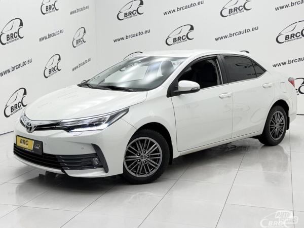 White Toyota Corolla 2018 in Avizieniai, with an engine capacity of 1.60 L and mileage of 108 thousand km for 9900 €, photo 1 on AUTOMOTO.COM.LV