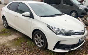 White Toyota Corolla 2018 in Tallinn, with an engine capacity of 1.40 L and mileage of 120 thousand km for 8300 €, photo  on AUTOMOTO.COM.LV