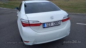 White Toyota Corolla 2018 in Tallinn, with an engine capacity of 1.60 L and mileage of 111 thousand km for 14000 €, photo 6 on AUTOMOTO.COM.LV