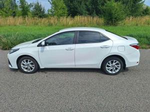 Белый Тойота Королла 2018 в Вильнюс, объемом двигателя 1.60 л и пробегом 74 тыс. км за 9300 €, фото 11 на AUTOMOTO.COM.LV