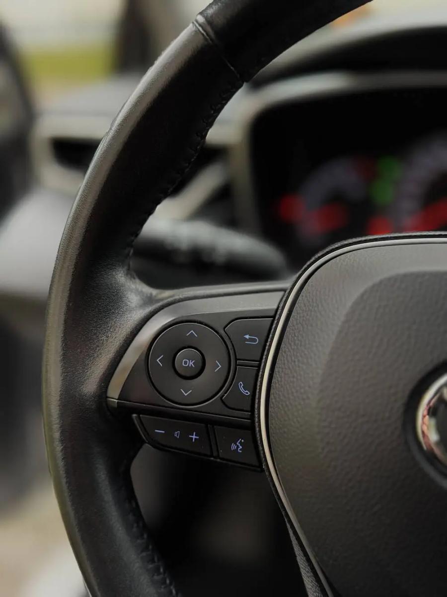 Balts Toyota Corolla 2019 Rīga, ar dzinēja tilpumu 1.60 L un nobraukumu 101 tūkst. km par 14100 €, foto 12 vietnē AUTOMOTO.COM.LV