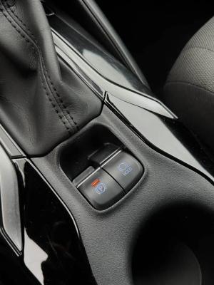 Balts Toyota Corolla 2019 Rīga, ar dzinēja tilpumu 1.60 L un nobraukumu 101 tūkst. km par 14100 €, foto 13 vietnē AUTOMOTO.COM.LV
