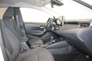 Balts Toyota Corolla 2019 Kauņa, ar dzinēja tilpumu 1.80 L un nobraukumu 129 tūkst. km par 17500 €, foto 7 vietnē AUTOMOTO.COM.LV
