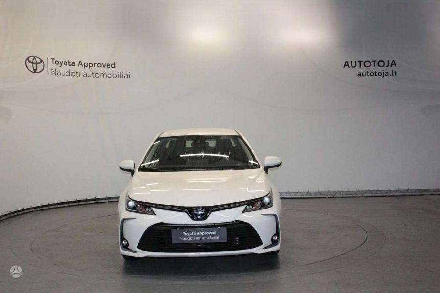 Balts Toyota Corolla 2020 Kauņa, ar dzinēja tilpumu 1.80 L un nobraukumu 79 tūkst. km par 17500 €, foto 5 vietnē AUTOMOTO.COM.LV