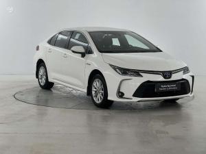 White Toyota Corolla 2020 in Vilnius, with an engine capacity of 1.80 L and mileage of 125 thousand km for 16900 €, photo 18 on AUTOMOTO.COM.LV
