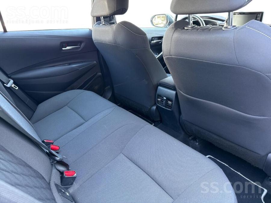 Balts Toyota Corolla 2020 Rīga, ar dzinēja tilpumu 1.80 L un nobraukumu 113 tūkst. km par 16490 €, foto 8 vietnē AUTOMOTO.COM.LV