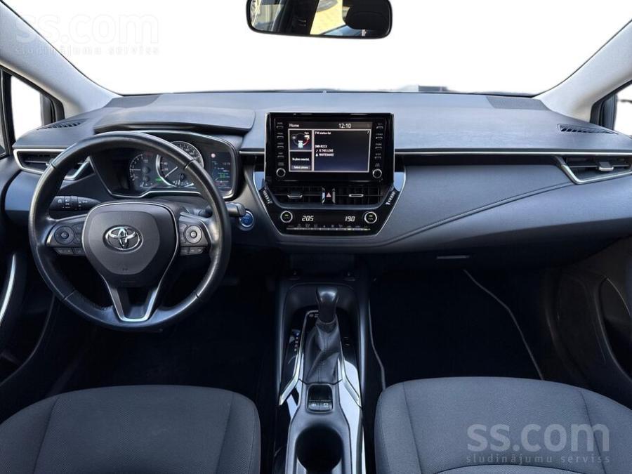 Balts Toyota Corolla 2020 Rīga, ar dzinēja tilpumu 1.80 L un nobraukumu 113 tūkst. km par 16490 €, foto 9 vietnē AUTOMOTO.COM.LV