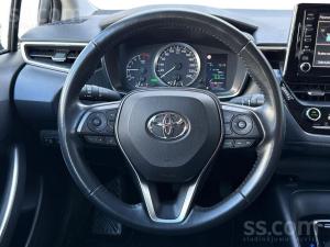 Balts Toyota Corolla 2020 Rīga, ar dzinēja tilpumu 1.80 L un nobraukumu 113 tūkst. km par 16490 €, foto 13 vietnē AUTOMOTO.COM.LV